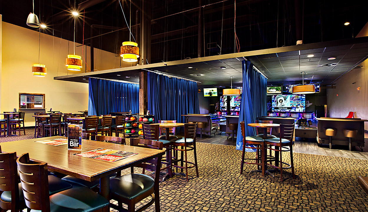 VIP Lanes | Stars and Strikes Family Entertainment Centers