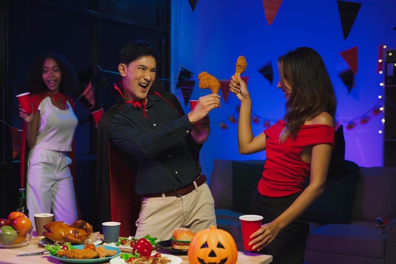 Spooky Party Venue Planning: Your Ultimate Guide - Stars and Strikes